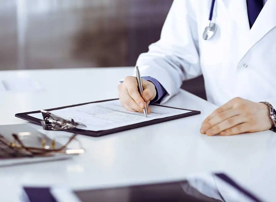 The complete Guide to Becoming an General Physician